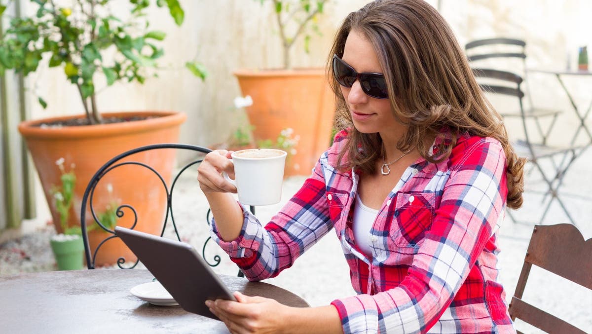 Help your Customers Connect the Dots with Connected Experiences ...