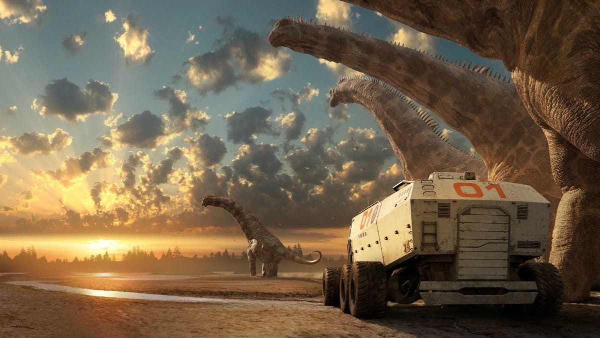 UX in a Hybrid World – From Dinosaurs to Diagnostics