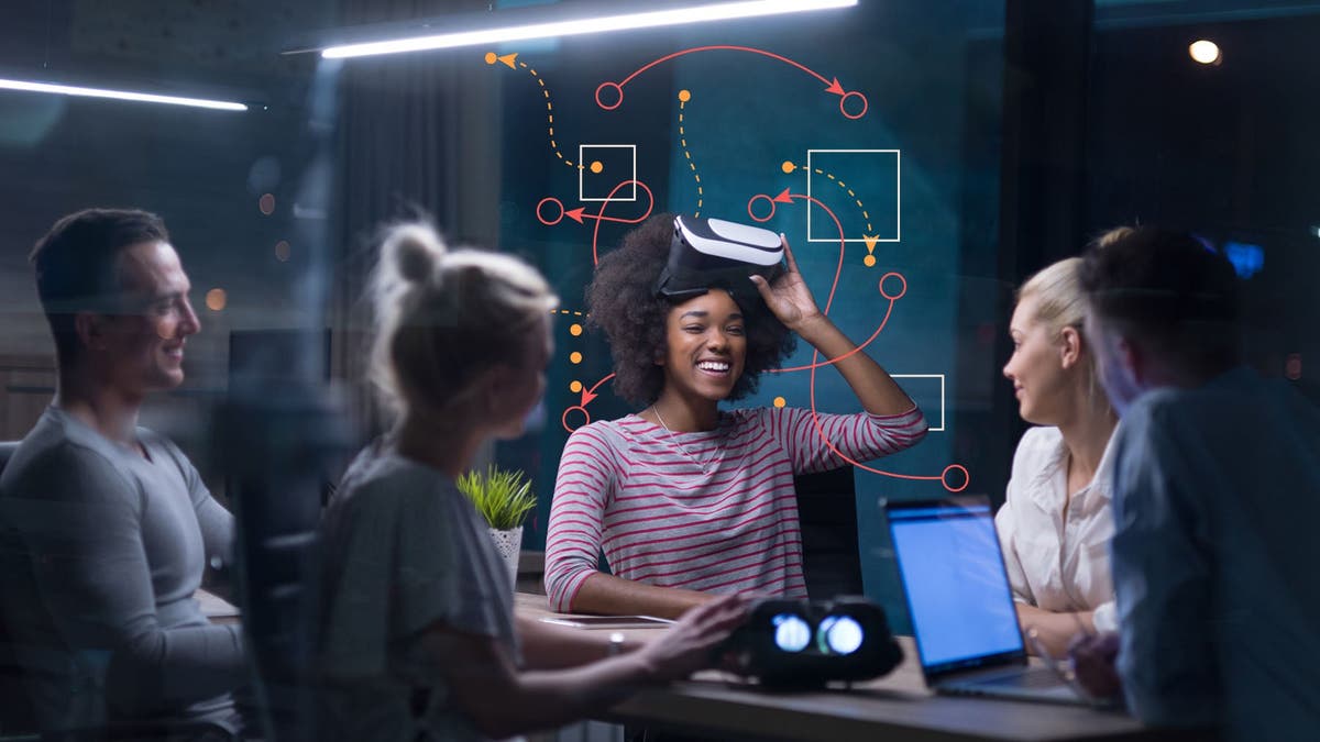 Virtual Reality: The User Experience of Story