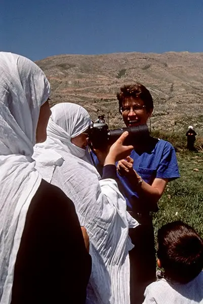 National Geographic Photographer Annie Griffiths on the Importance of ...