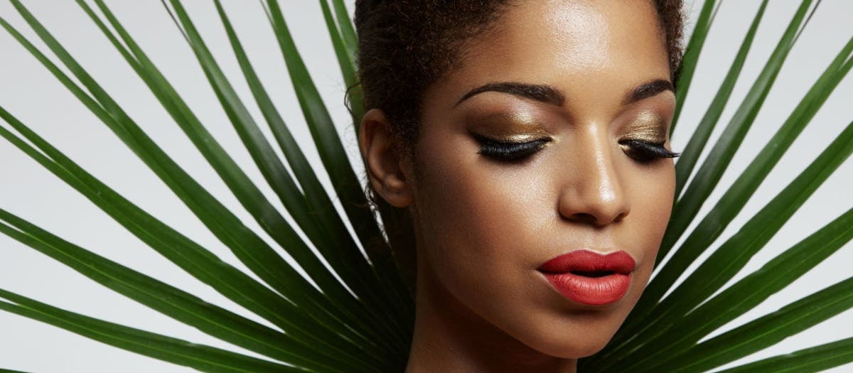 Six Tips for Creating Best-Selling Studio Portraits