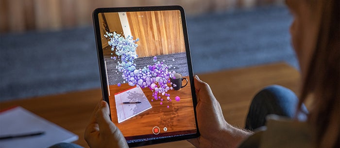クリエイティビティの新時代を支えるcreative Cloudの新バージョンを提供開始 Adobemax